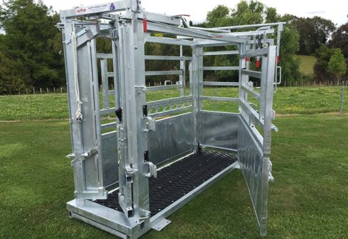 Cattle Handling - Combi Clamp